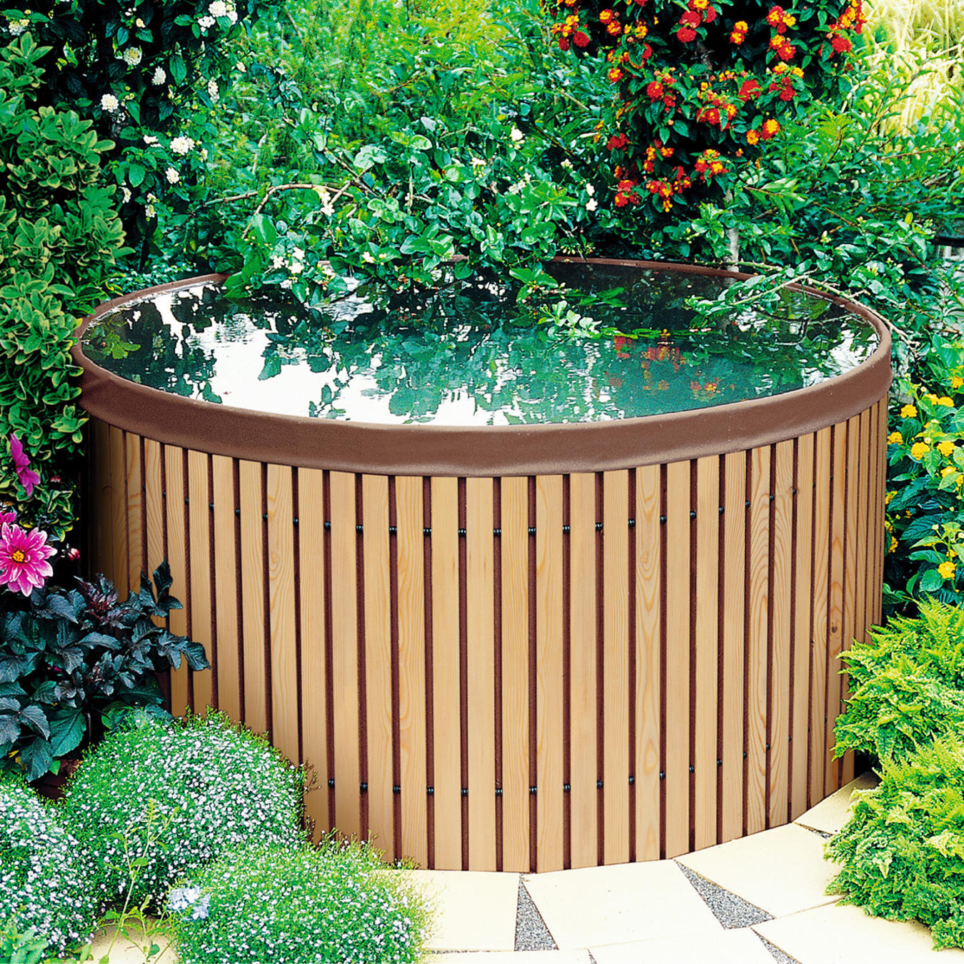 Wunderschone Beckmann Regenfass 2000 Liter Ebenbild